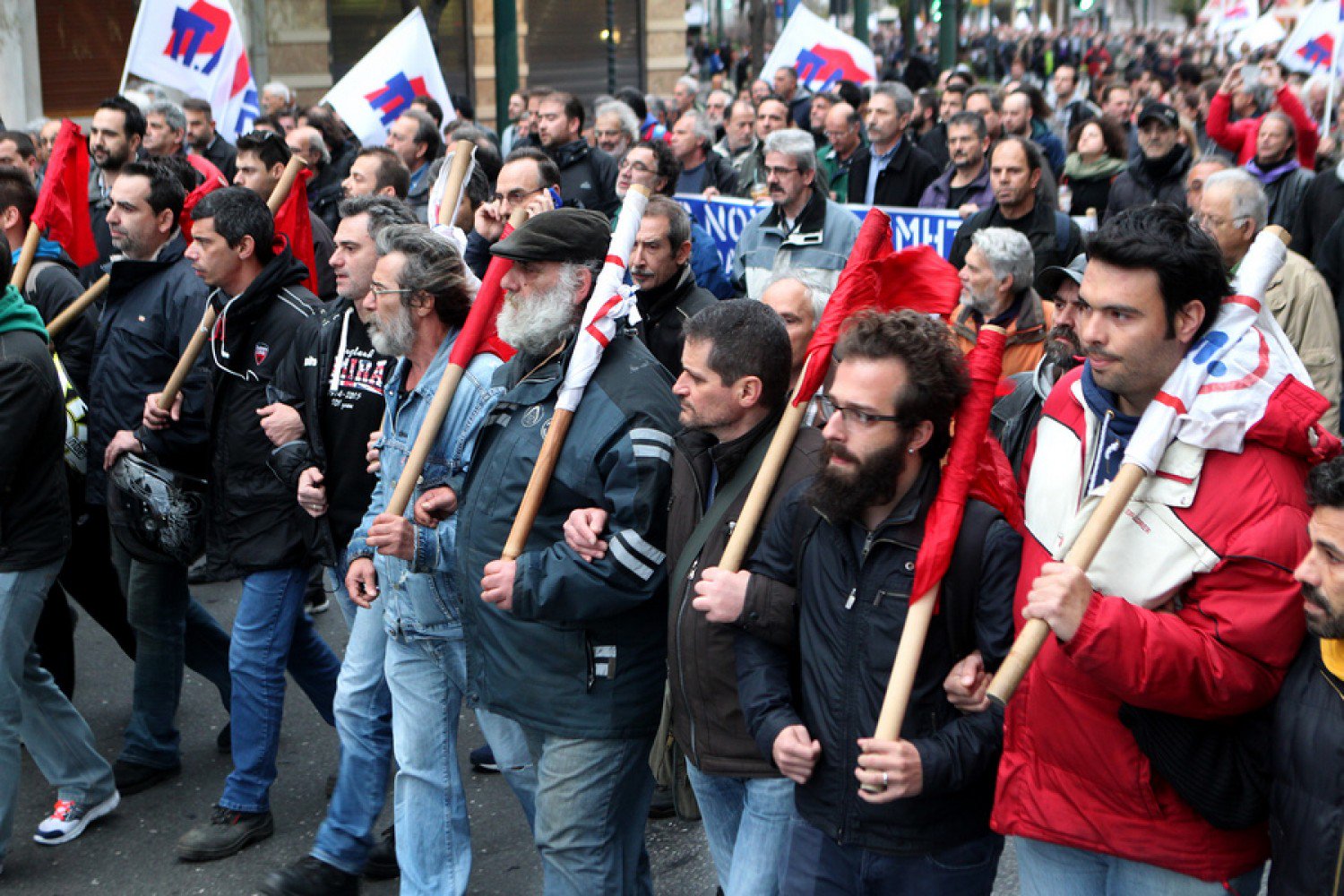 Όλη η Ελλάδα μια φωνή: ΚΑΤΩ ΤΑ ΞΕΡΑ ΣΑΣ ΑΠΟ ΤΗΝ ΑΠΕΡΓΙΑ - Κατιούσα