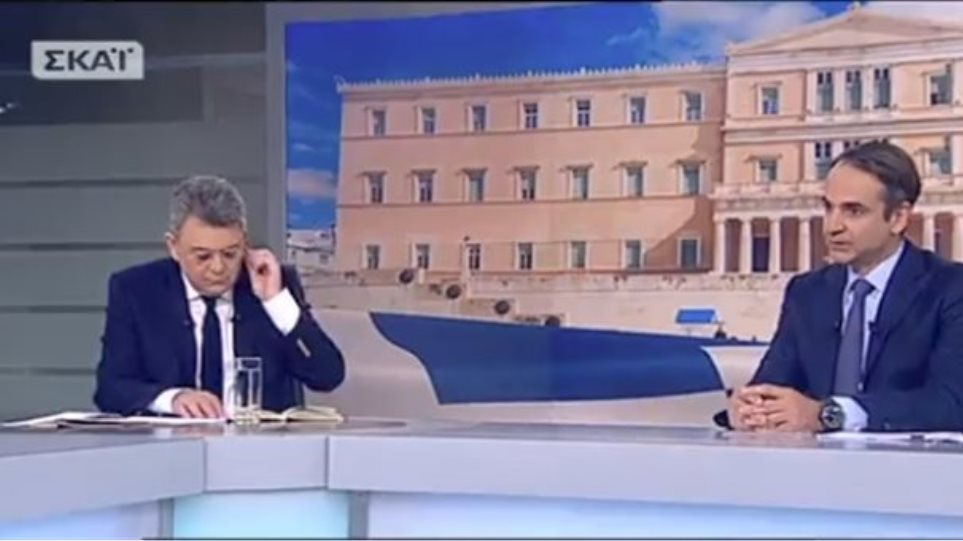 Ο Κούλης, τα 17χρονα και τα τρίκυκλα - Κατιούσα