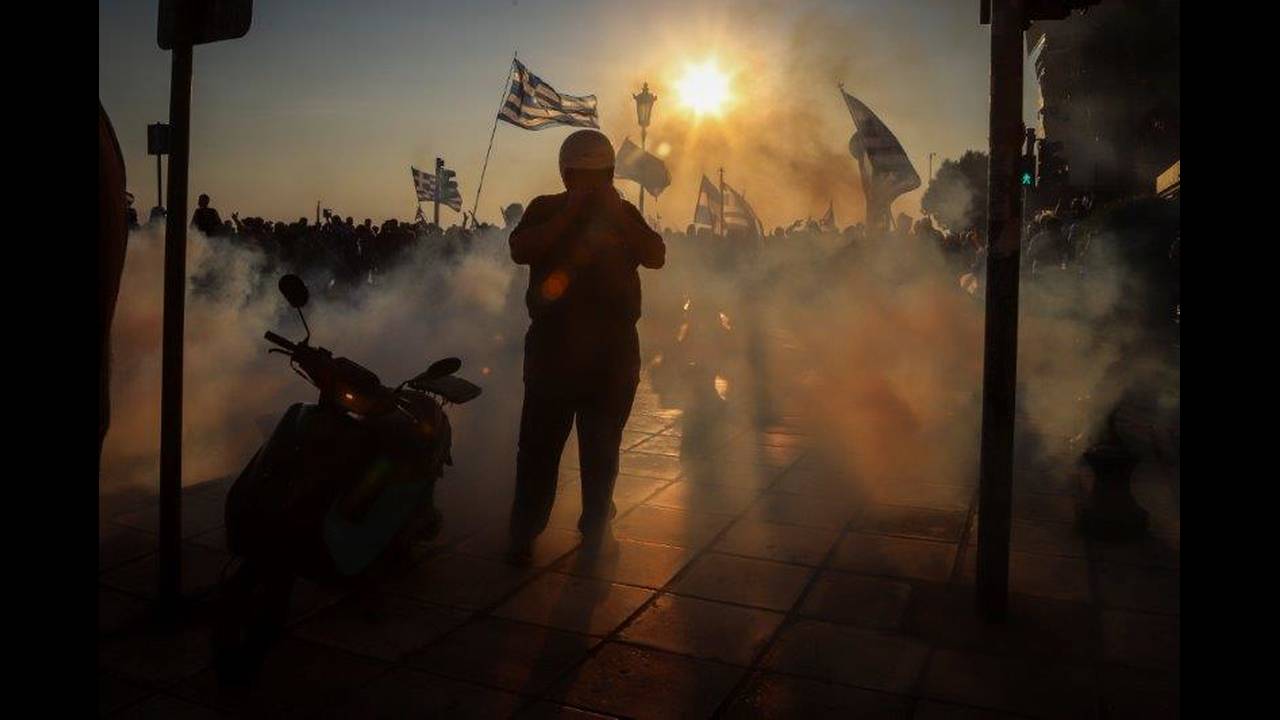 Όχι στην ενδο-οικογενειακή βία και τον "εμφύλιο πόλεμο" ΜΑΤατζήδων και ...