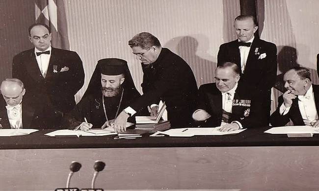 Μακάριος Γ' - Επιτεύγματα και σκιές ενός πρωταγωνιστή της κυπριακής ...