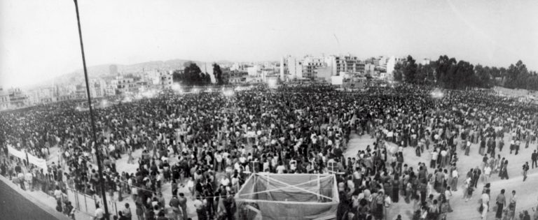 Η ιστορία του Φεστιβάλ ΚΝΕ-Οδηγητή μέσα από τις αφίσες του και ...