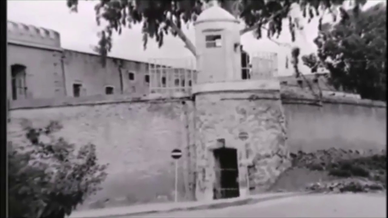 "Αν είναι να χορτάσει ο κόσμος, ψωμάκι, ας πεθάνω γι'αυτό" - Κατιούσα