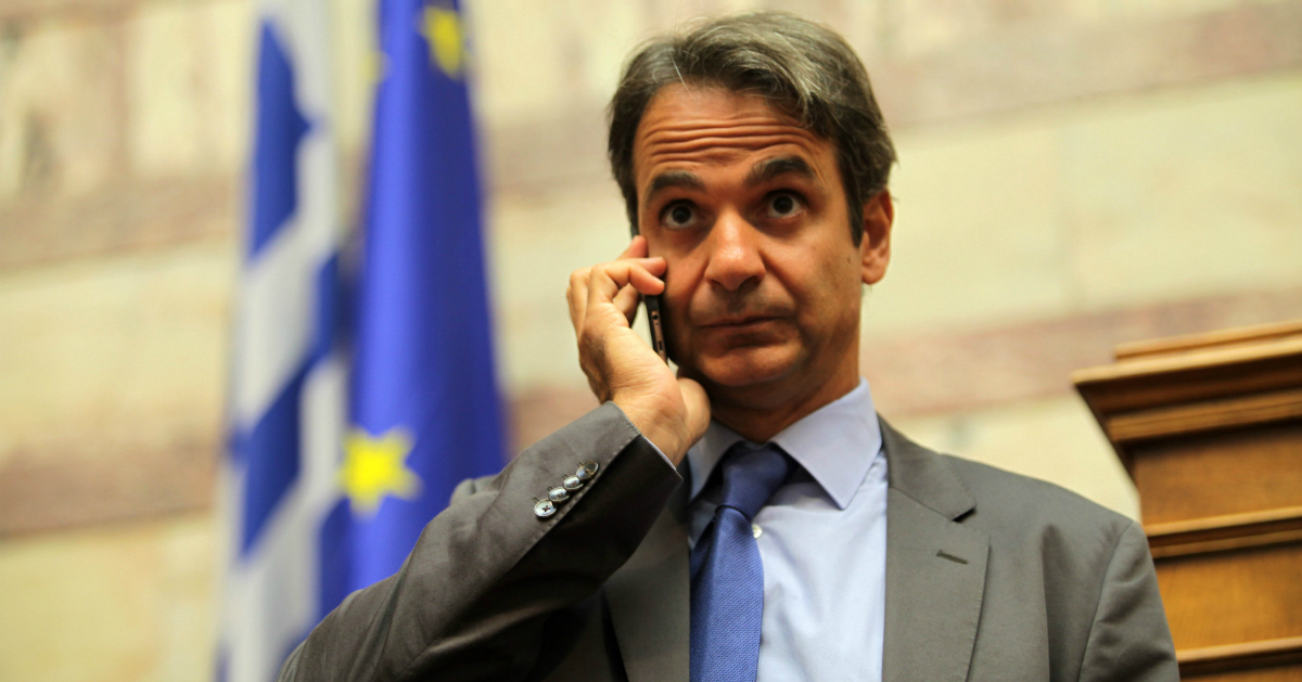 Τηλεφώνημα στον πρωθυπουργό - Κατιούσα