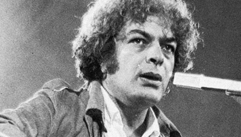 «Όλα σε θυμίζουν…» - Σαν σήμερα γεννήθηκε ο Μάνος Λοιζος - Κατιούσα