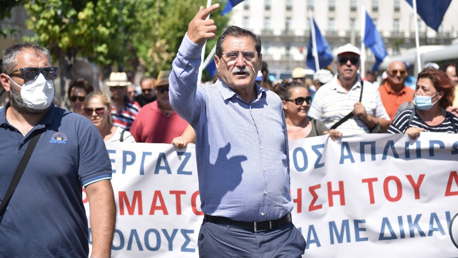 «Το ν’ αλλάξουμε τον κόσμο, φίλε Σάντσο, δεν είναι ούτε τρέλα, ούτε ...