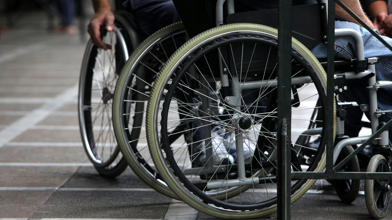 Ενιαίος Σύλλογος Γονέων ΑΜΕΑ για τη μεταστέγαση του ΕΝΕΕΓΥΛ Περιστερίου ...