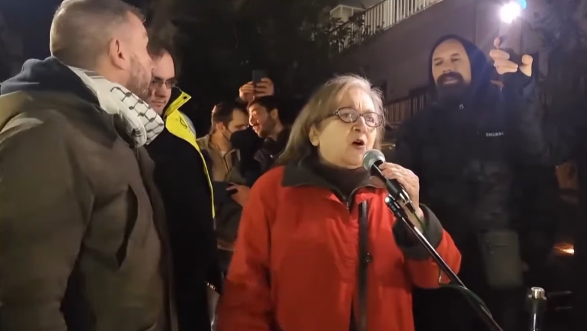 Ιωάννα Κολοβού: «Θα είμαι όρθια και δεν υπάρχει περίπτωση να κάνω πίσω ...