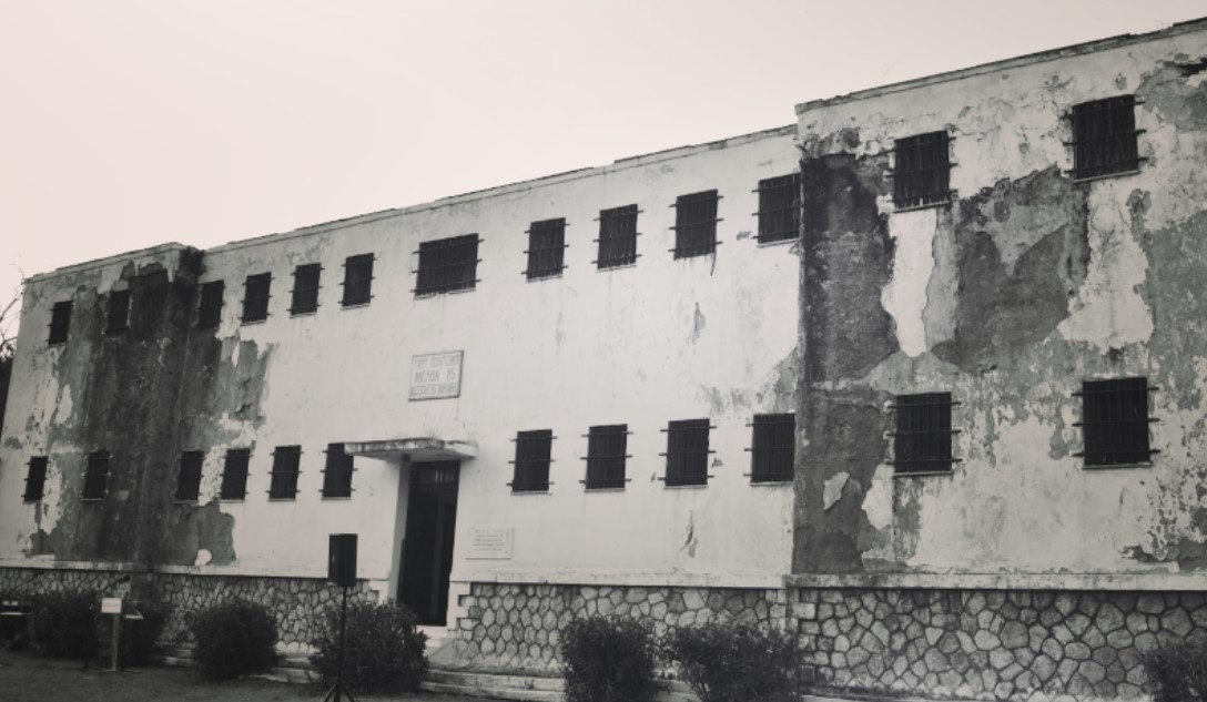 Στρατόπεδο Χαϊδαρίου - Η εξόντωση των Εβραίων της Ελλάδας, από ...