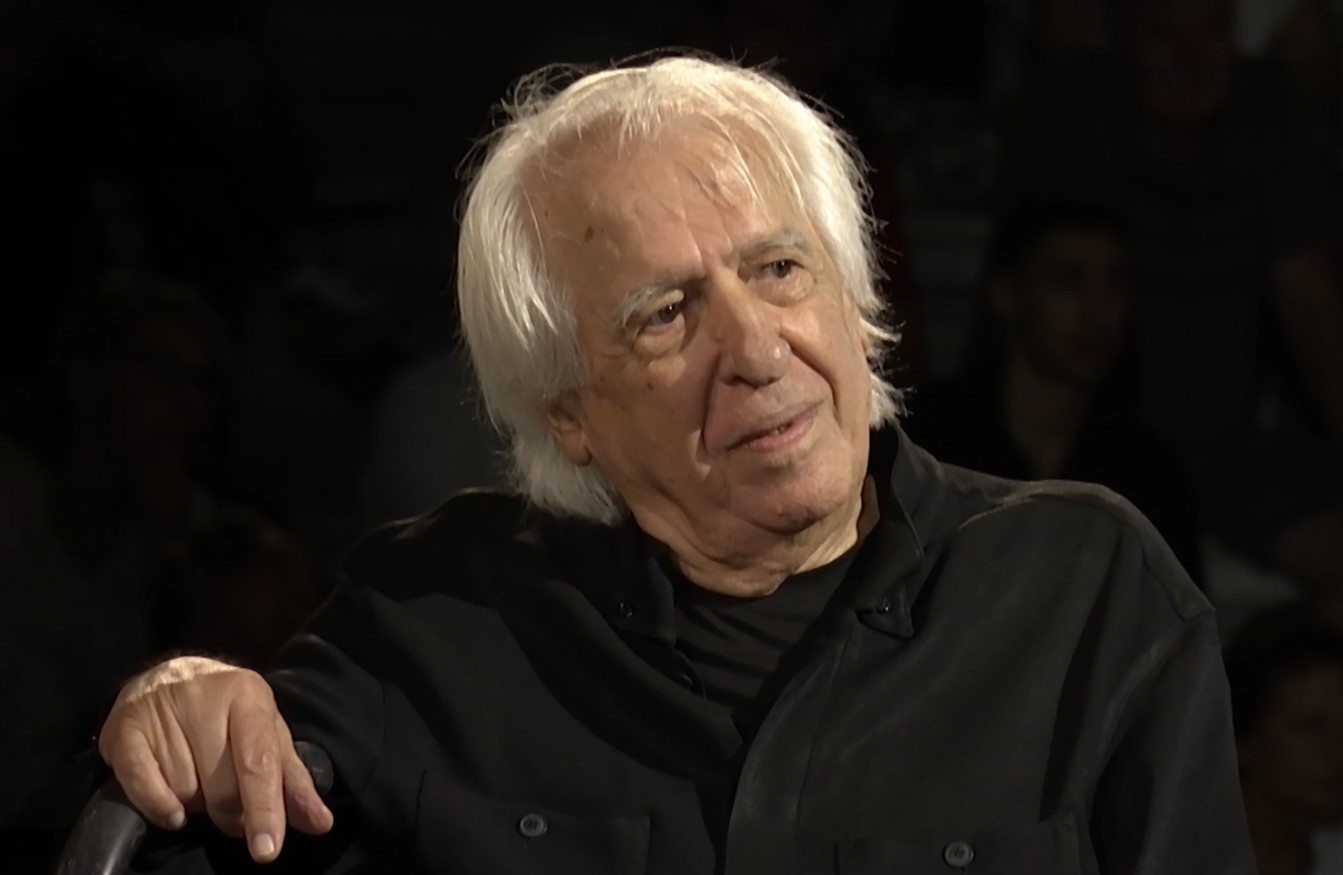 «Εμείς τραγουδάμε για να σμίξουμε τον κόσμο...» - Nέο τριπλό βιβλίο-CD ...